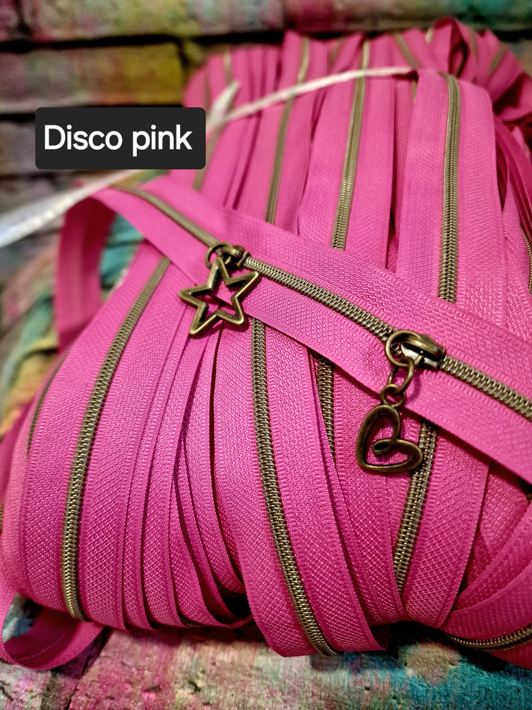 ZIPS & ZIP PULL BUNDLES – Page 4 – Ohh LaLa Fabric & Craft Supplies